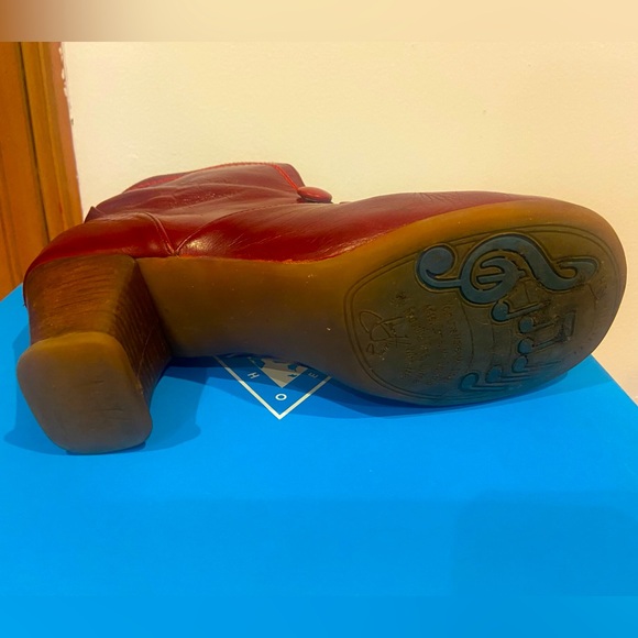 John Fluevog | Shoes | Fluevog Burgundy Red Leather Operetta Boots W 9 ...